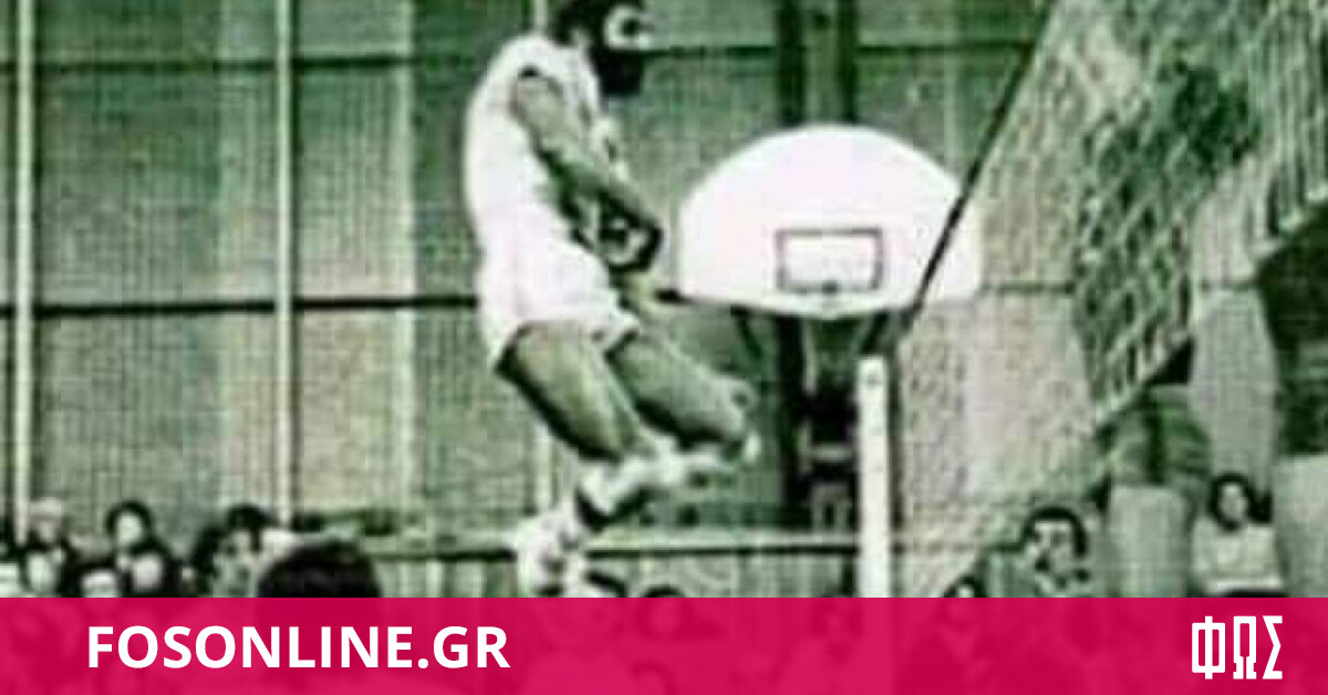 Πέθανε ο Νίκος Αντωνιάδης - Fosonline