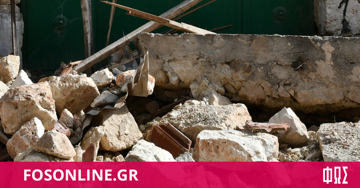 Ο σεισμός στην Τουρκία «προσγείωσε» κτίριο πάνω σε αυτοκίνητα - Fosonline