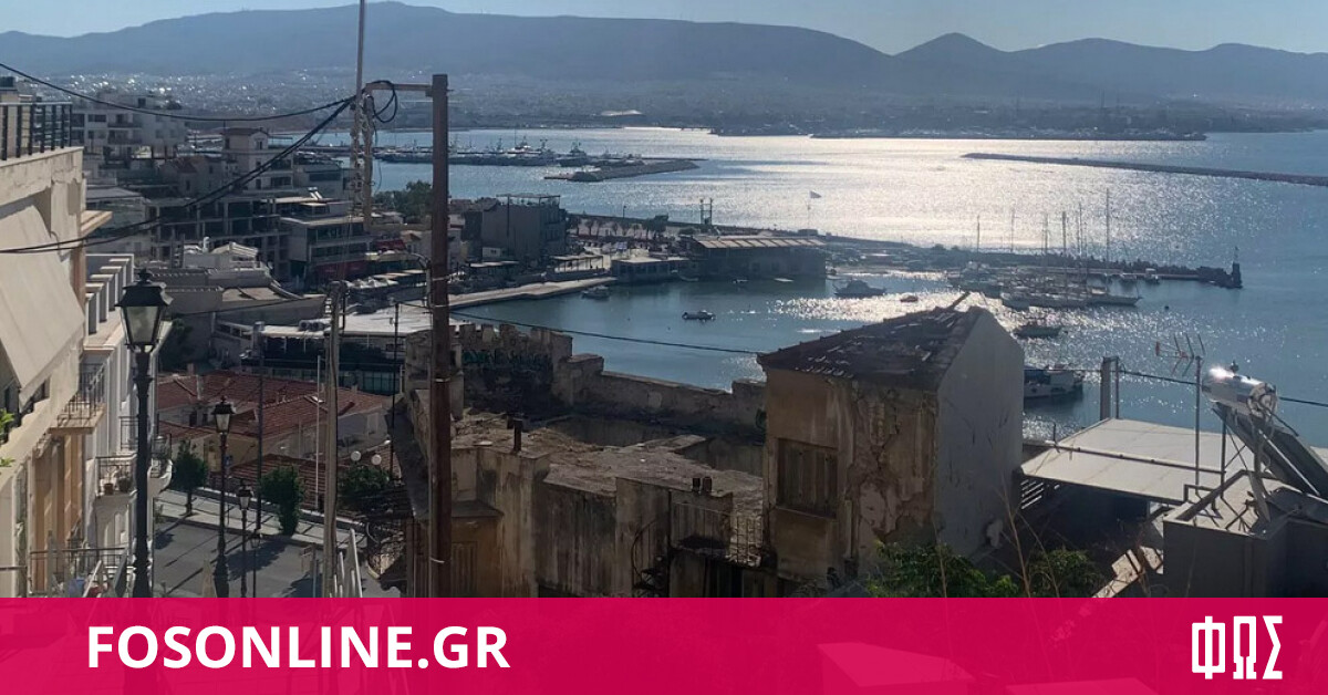 Οι «οργισμένοι λόφοι» και η γυμνόστηθη αρτίστα σε καμπαρέ του Πειραιά ...