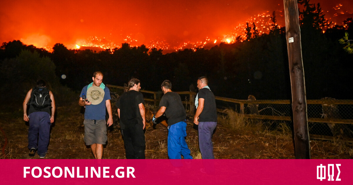 Φωτιά στην Αιγιαλεία: Εκκενώνεται ο οικισμός Τράπεζα - Fosonline