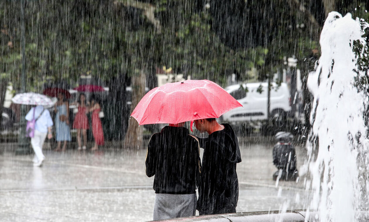 Καιρός: Αστατος με βροχές και καταιγίδες - Fosonline